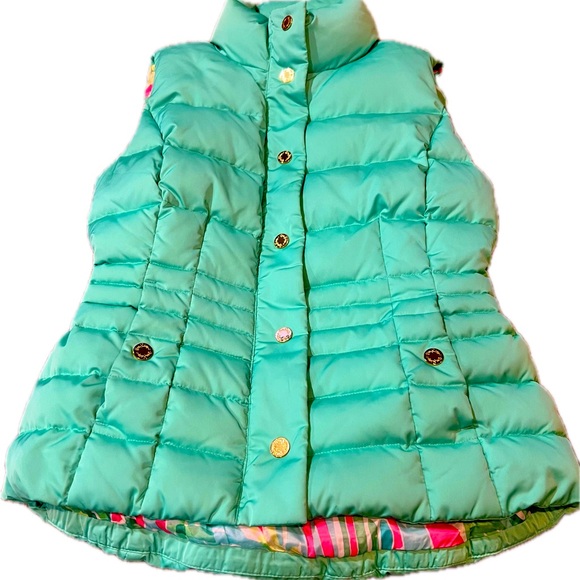 Lilly Pulitzer | Jackets & Coats | Lilly Pulitzer Puffer Vest Euc ...